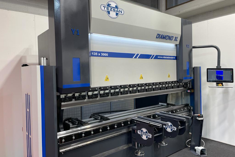 Macchine e utensili per la lavorazione della lamiera, nuove e usate ⋅ ...